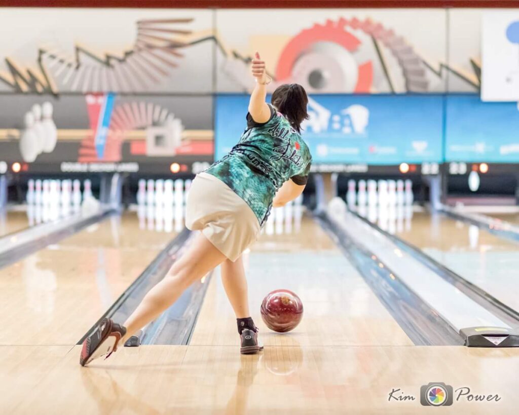 FB_IMG_1525979817783 – Official Website of PWBA Pro Bowler Ashly Galante